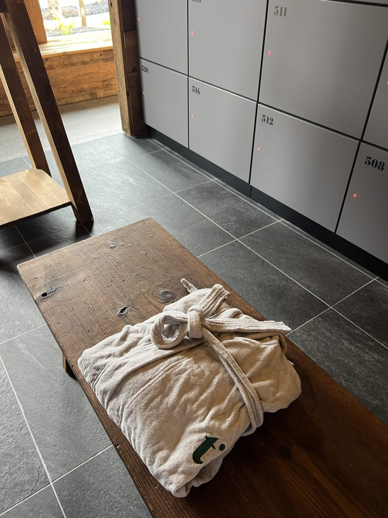 How to Spend the Day at Thermëa Spa Village Whitby - sparkleshinylove