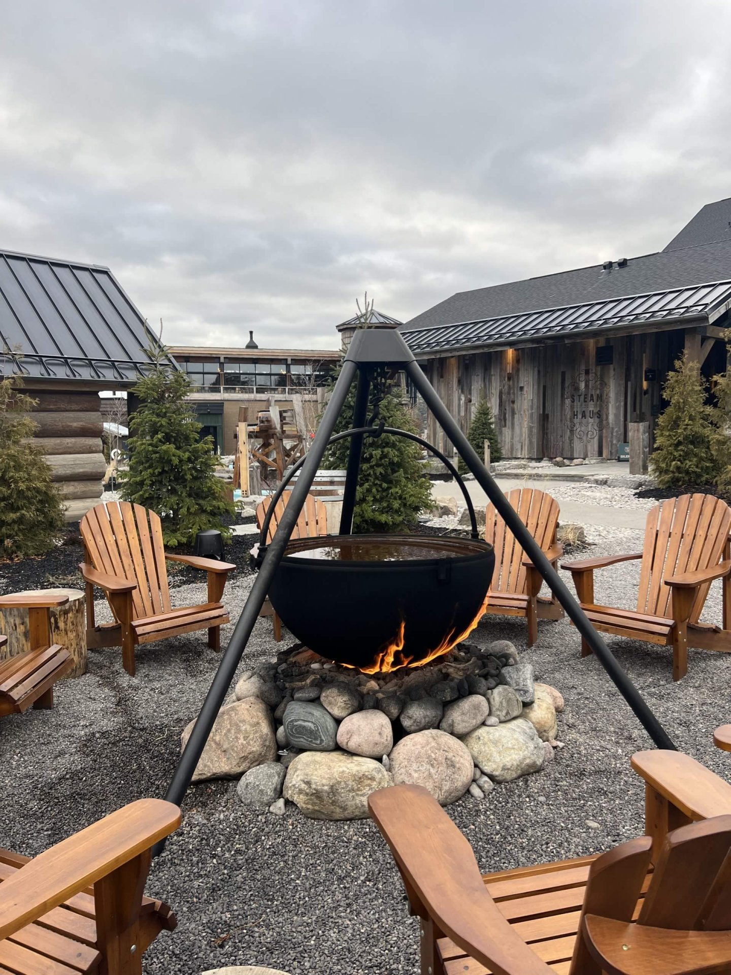 How to Spend the Day at Thermëa Spa Village Whitby - sparkleshinylove